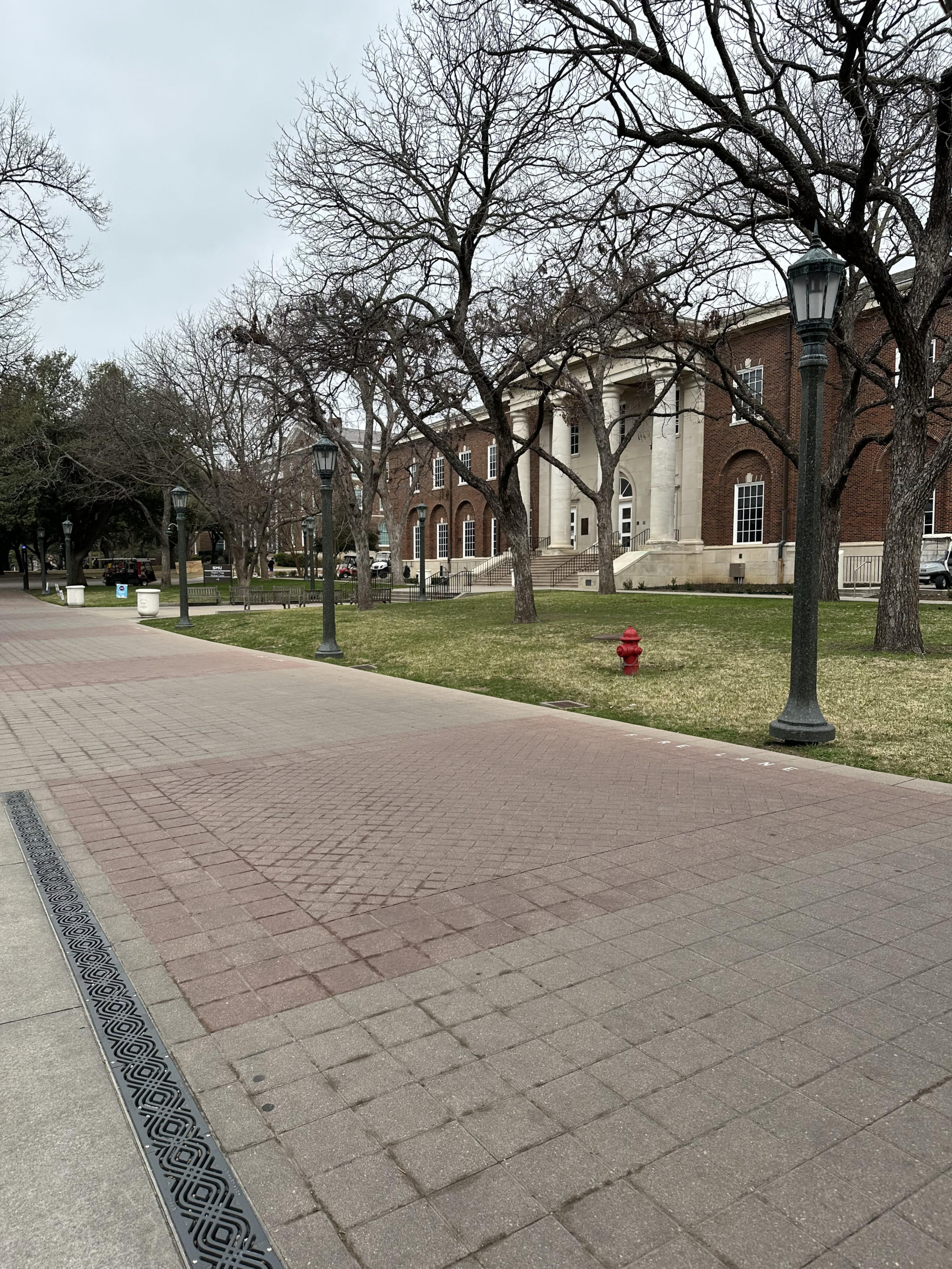 Inside Southern Methodist University: A College Coach's Guide to SMU ...